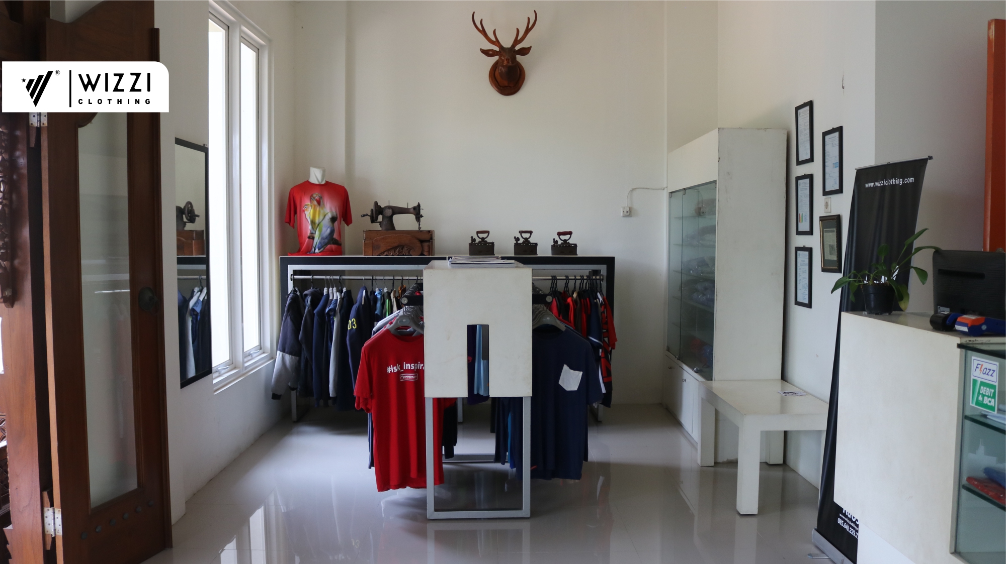 KANTOR WIZZI CLOTHING